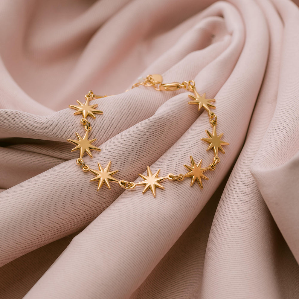 Shine in style at Maana: Your destination for unique jewelry – Maana.store